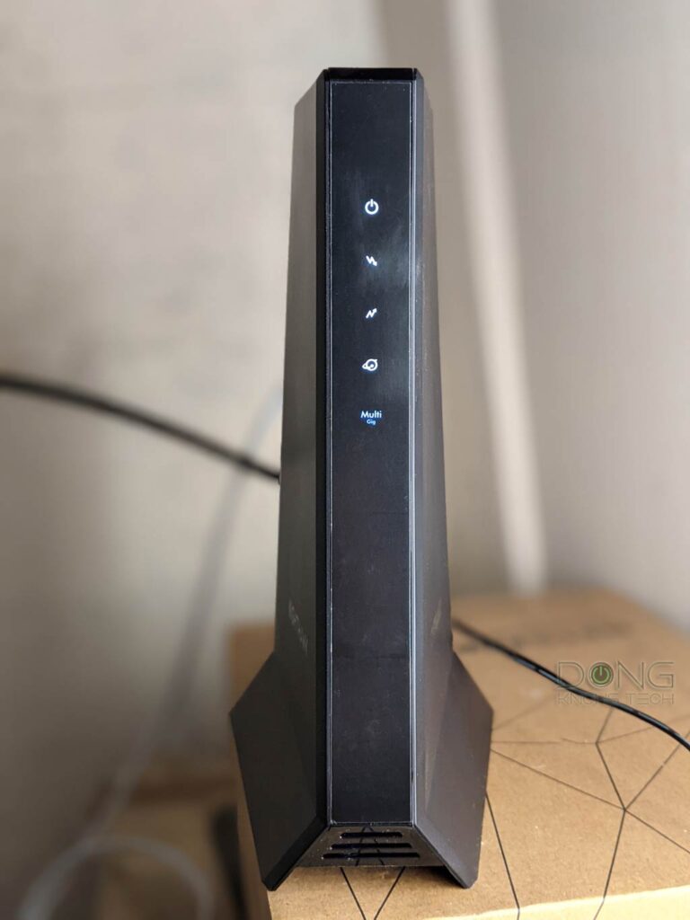 Netgear CM2000 Nighthawk Review: Un modem câble multi-gig fiable